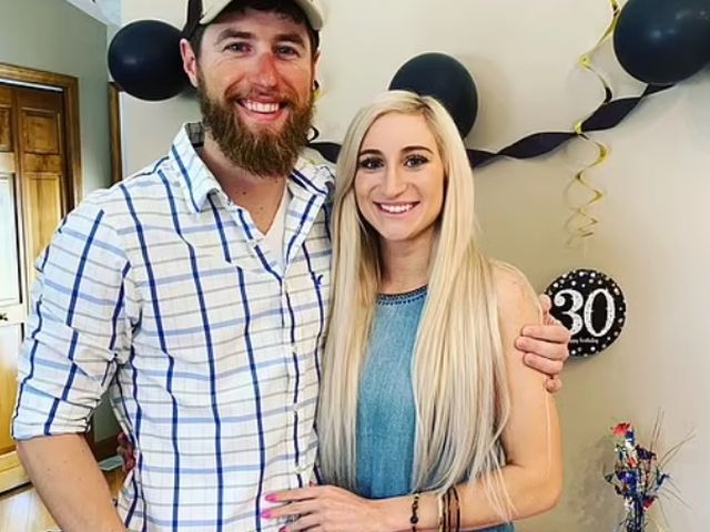Brianna Coppage Married Missouri High School Teacher Put On Leave